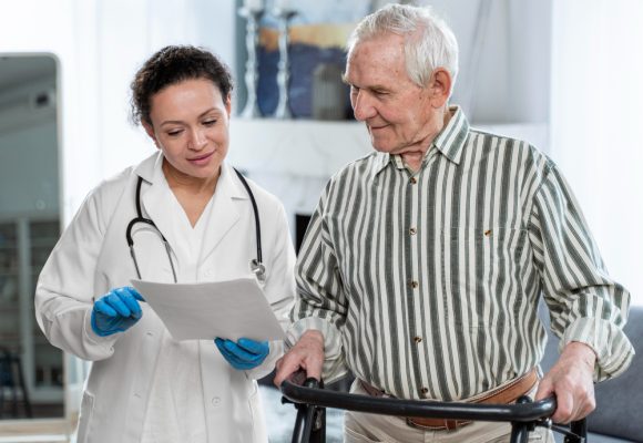 Geriatric Nurse: Providing Quality Care for Elderly Patients - The Best ...